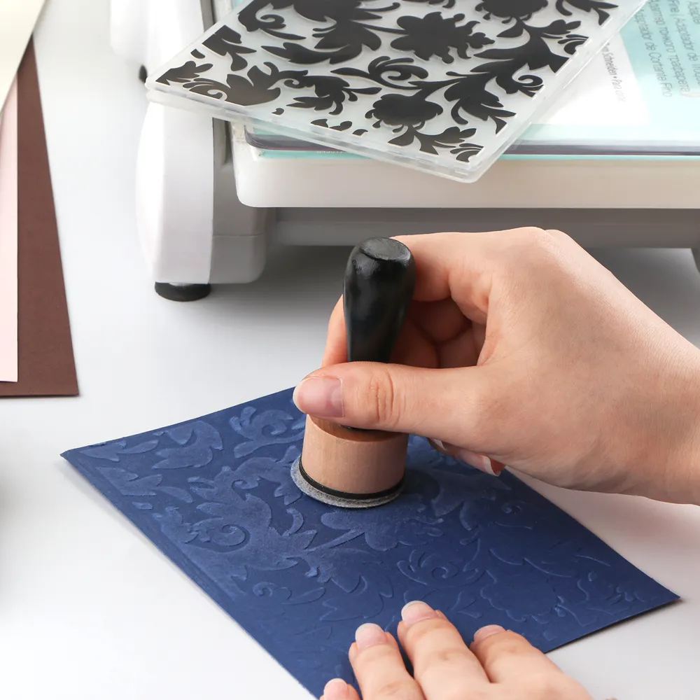 Plastic Envelope Folder 2D Embossing Folder Swirl Leaves Plastic Plates ...