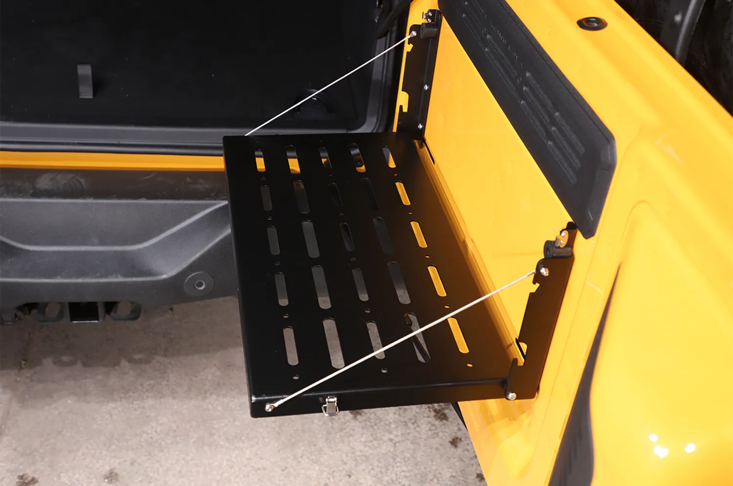 Foldable Car Tailgate Table garage organizer for Ford Bronco 2021-2024 ...