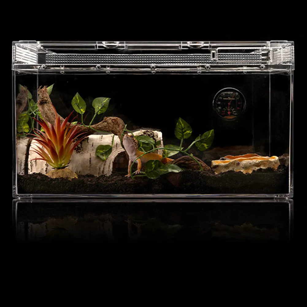 Wooden Siraya Resin Hideout House With Bark Appearance Perfect Shelter ...