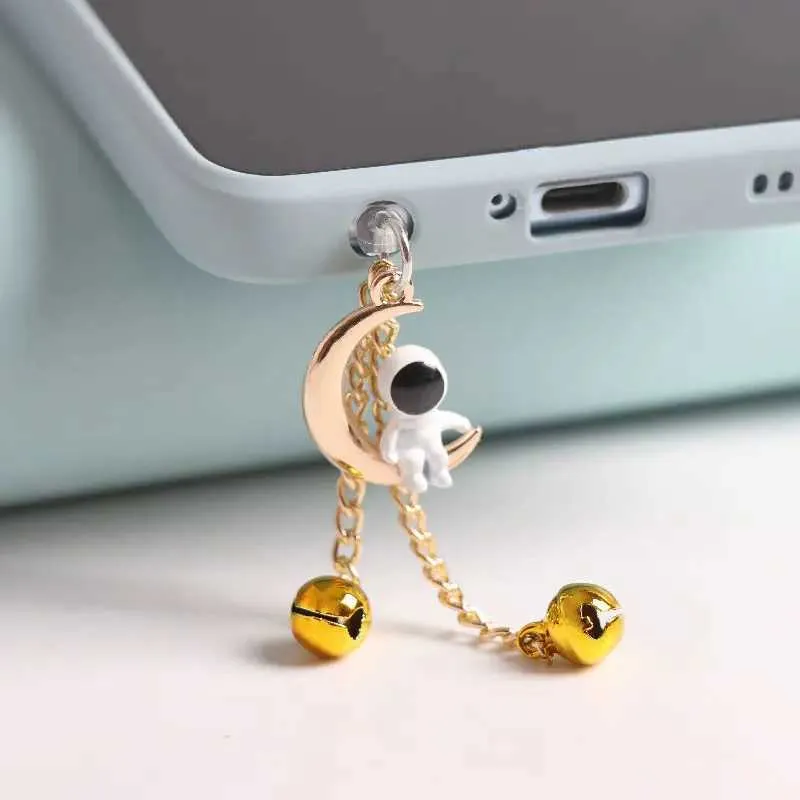 6 in 1Dust Plug Set, Cute Cartoon Astronaut Anti-Dust Plugs for iPhone ...