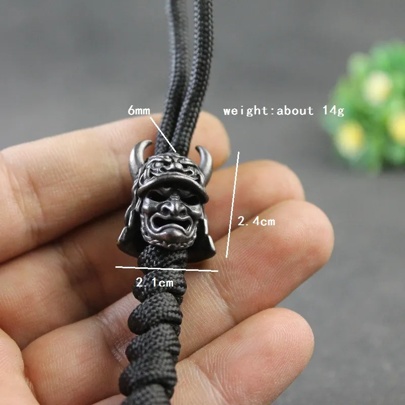 Japanese Eagle Nose Samurai Helmet Knife Bead Paracord Lanyard Pendant ...