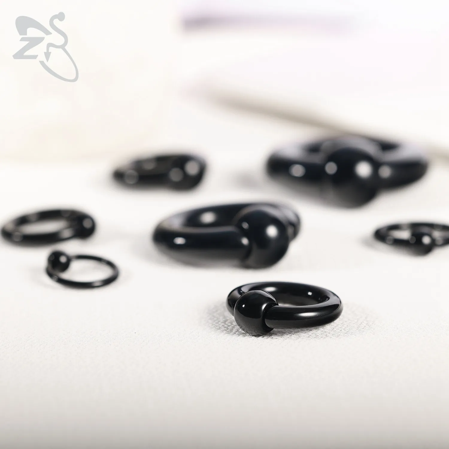 Captive Bead Acrylic Ear Plug & Tunnel Black Gauges Ear Stretchers 3 ...
