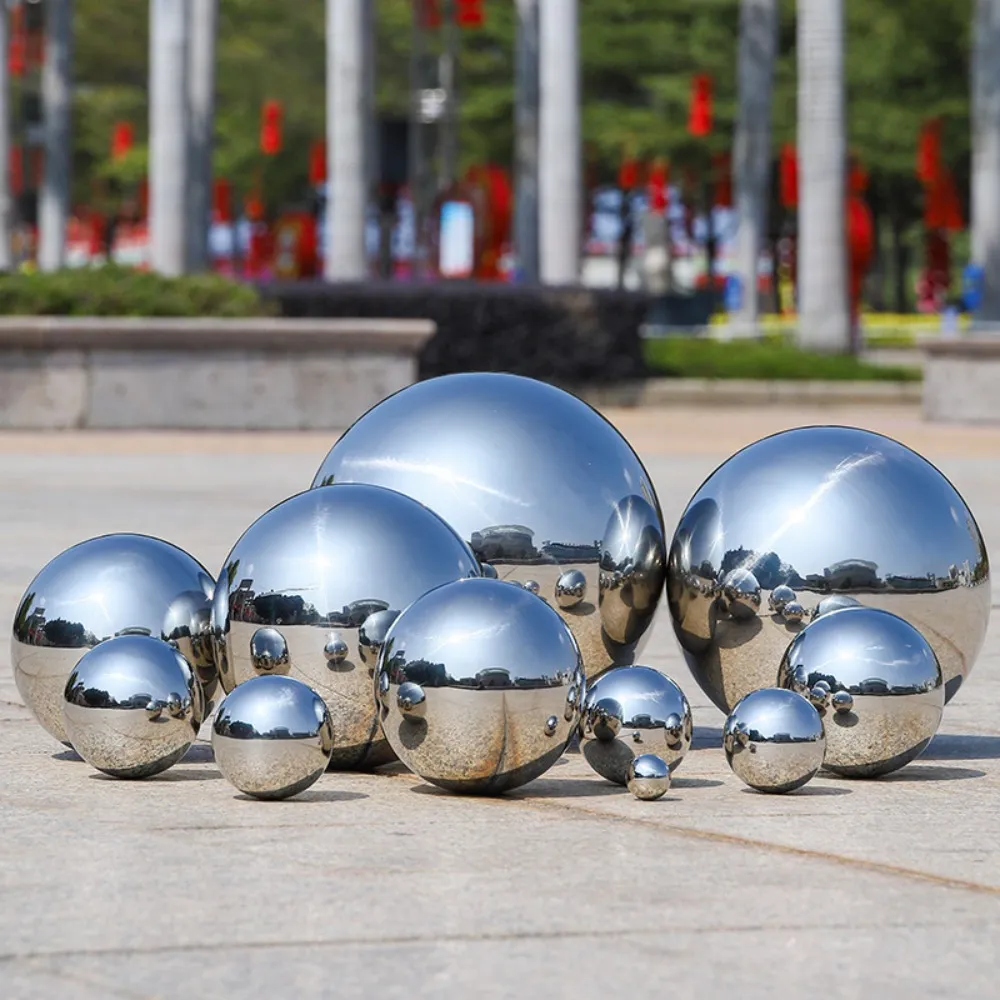 Ornament Metal Anti Corrosive Mirror Hollow Ball For Home /Garden/Malls ...