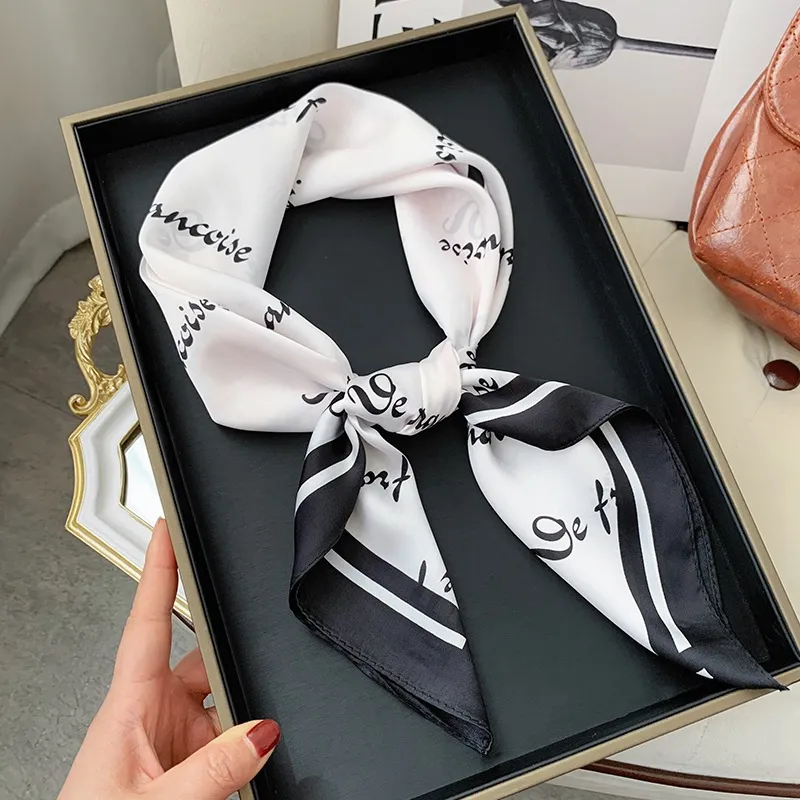Luxury Silk Silk Satin Buff Square Safarfo Impreso De 70 Cm Accesorios ...
