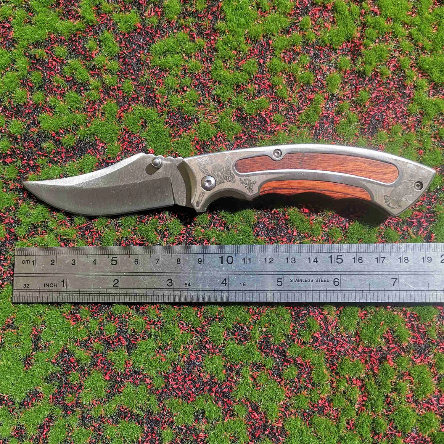 Folding Knife 8CR13 Steel Blade Survival Pocket Knife With Wood Handle ...