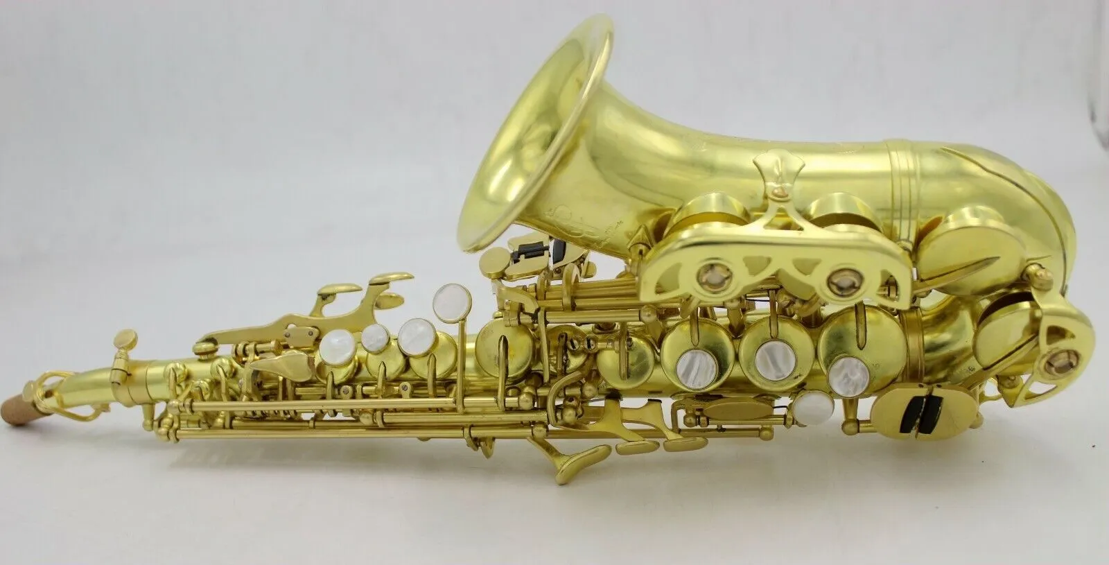 DHgate.com:Gold Key Baritone Saxophone with Phoenix Engraving in Black ...