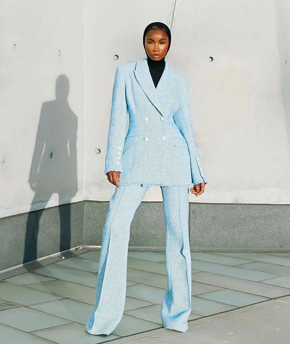 DHgate.com:Womens Blue Business Suit, 2-Piece Peaked Lapel Formal ...