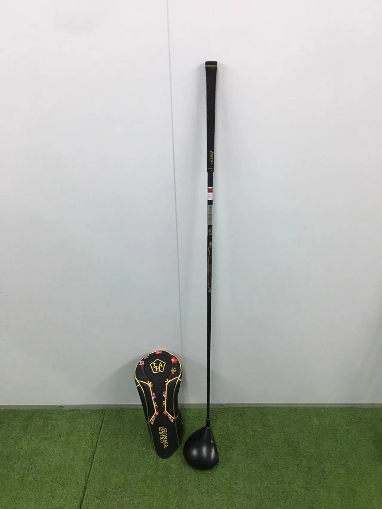 Black Ichiro Honma Golf Driver Graphite Shaft 9.5/10.5 Degree Right ...