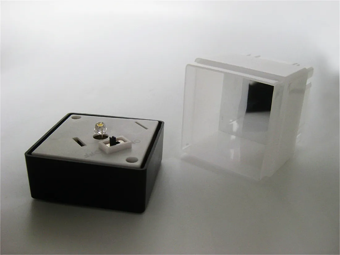 Solar Fence Post Lights: 2x2 LED Solar Flood Lights Square Pillar Light ...