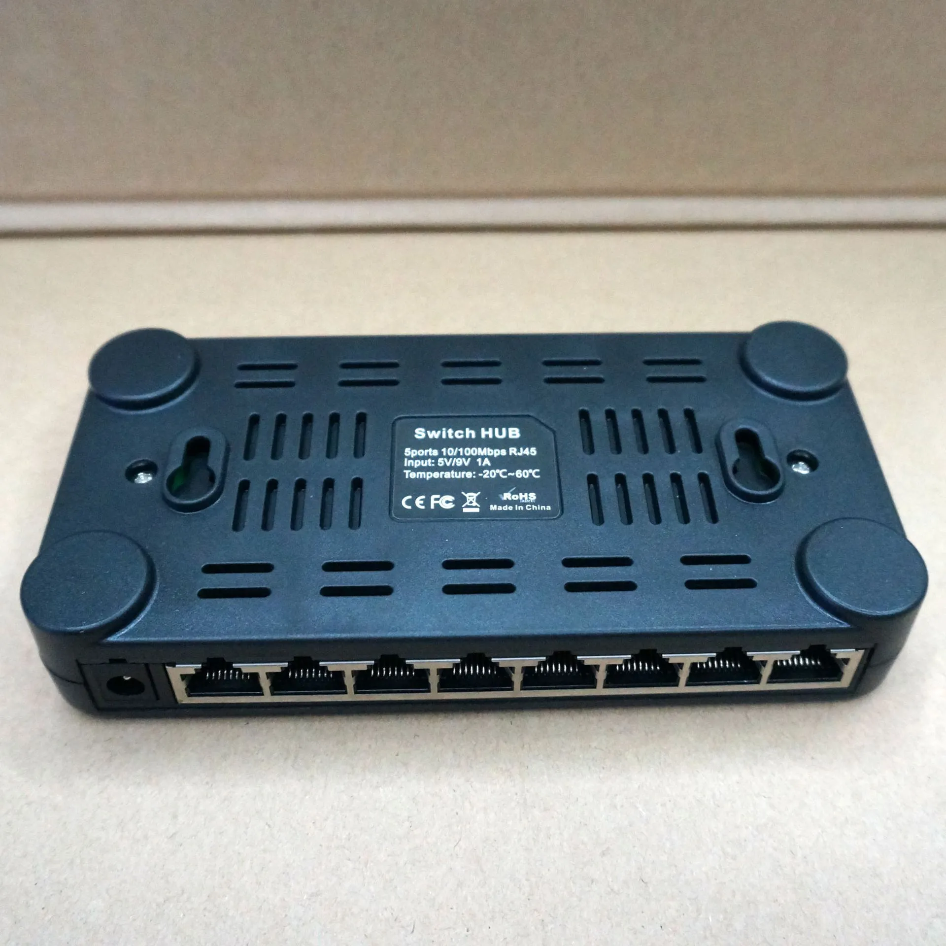 High Speed 8 Port 100m Switch With 12V Power Supply For Network ...