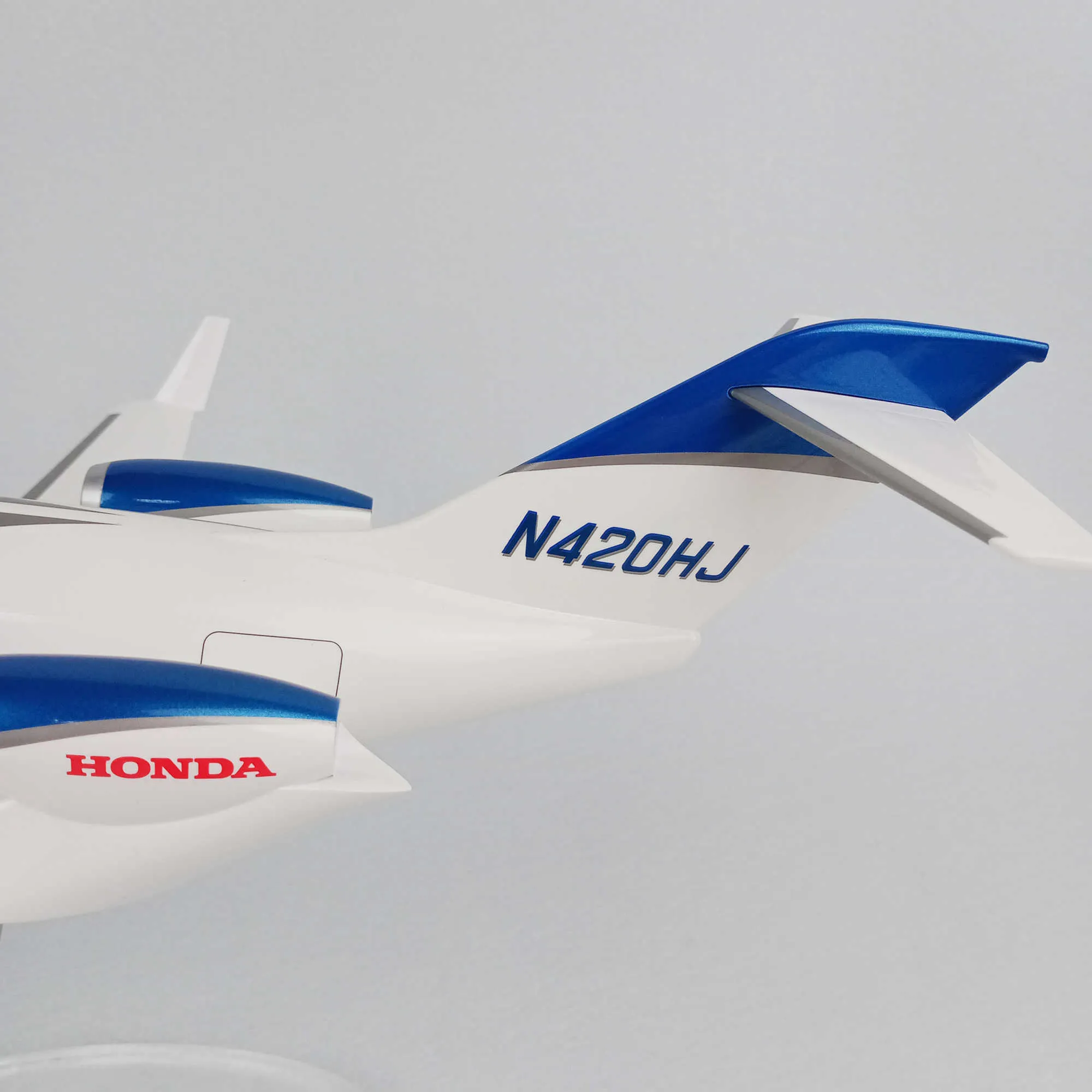 HondaJet Blue 1:32 Scale Model - Premium Business Jet Replica, Display ...
