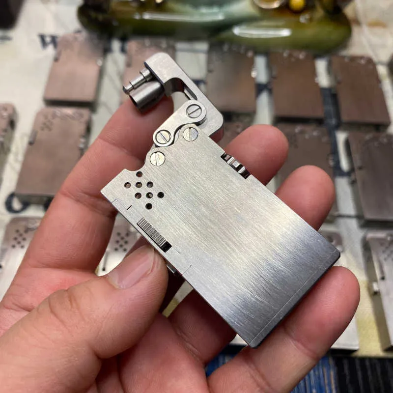 Manual Titanium Alloy Dragon Tongue Automatic Kerosene Lighter One ...