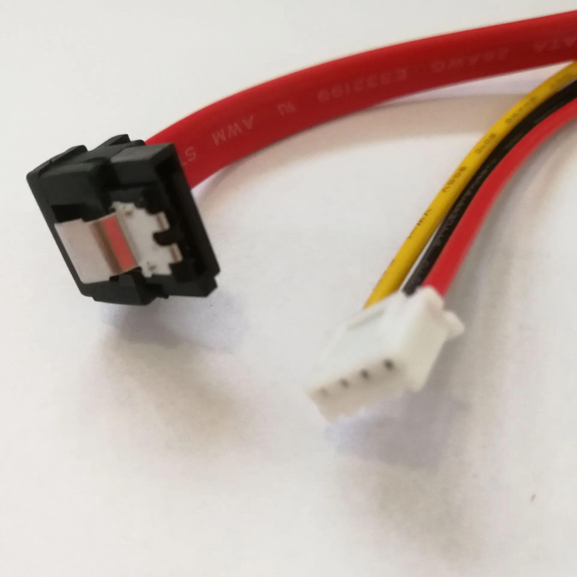 90 Degree SATA Data & Power Cable - 22 Pin 7+15 to SH 2.0 4-Pin - Right ...