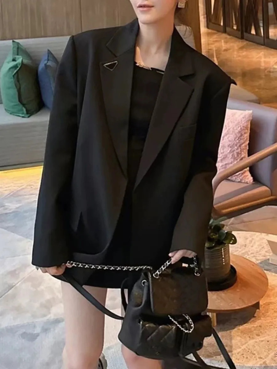 Designer Blazers Women: Structured Suit Jacket Fashionable Inverted ...