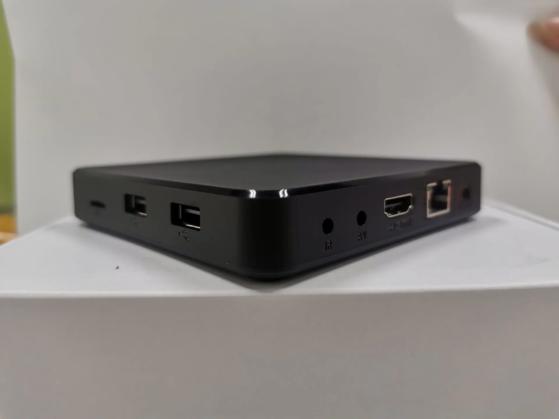 Linux Linux Iptv Box TVIP 605 SE Dual System Android Amlogic S905X 2.4G ...
