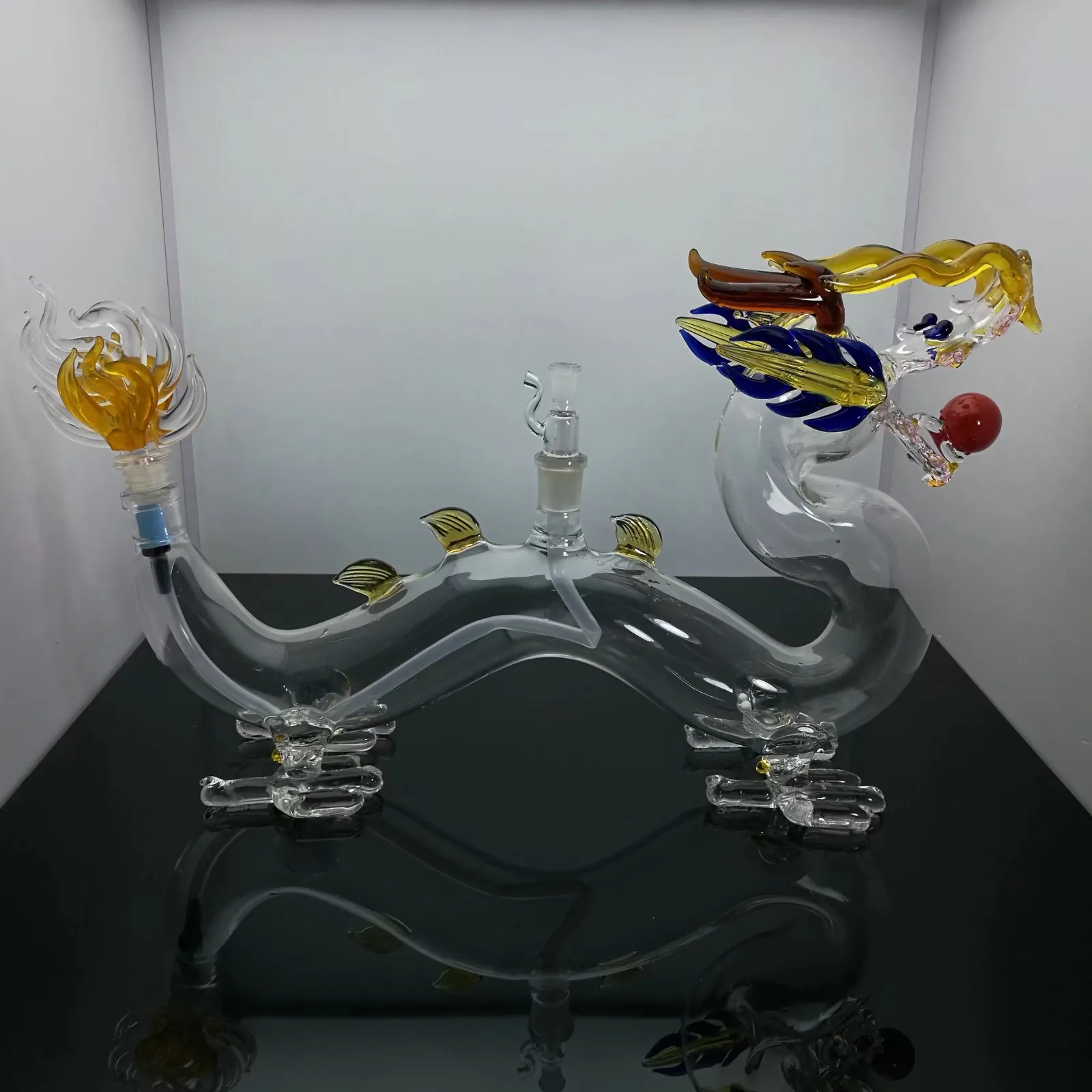 Hand Blown Bongs: Artistic Glass Smoking Pipe, Dragon Shaped Wine ...