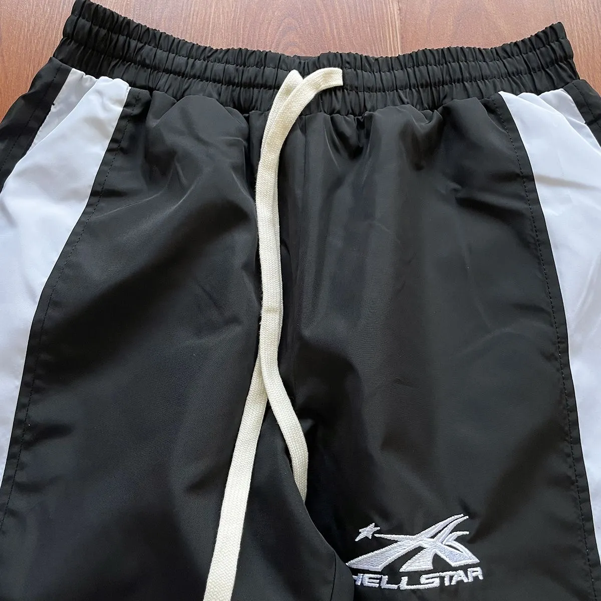 HELLSTAR STUDIOS Retro Side Stripes Casual Sports Straight HELLSTAR STUDIOS Retro Side Stripes Casual Sports Straight