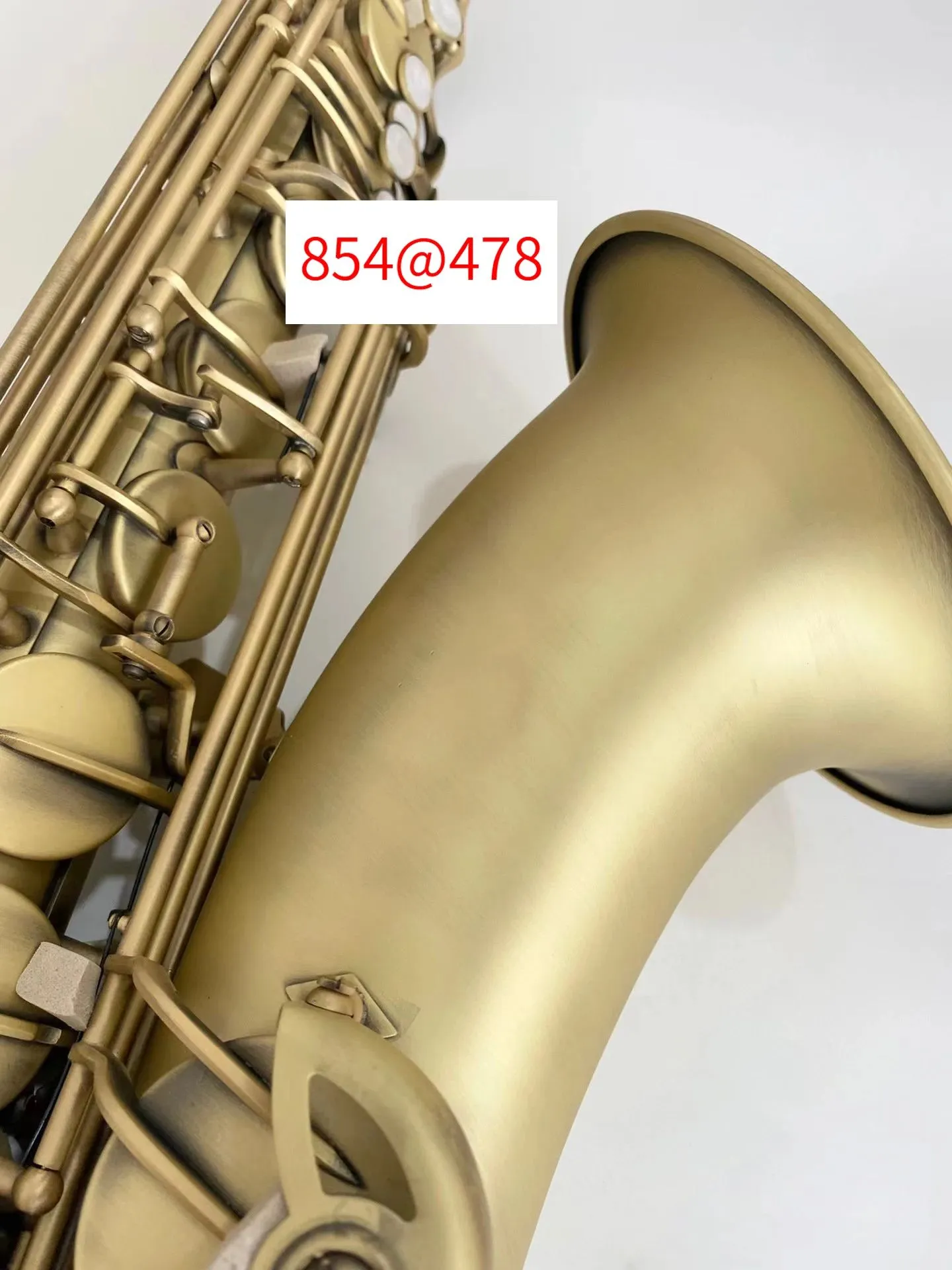 Professional B-flat Tenor Saxophone - Matte Finish, Engraved, Classic ...