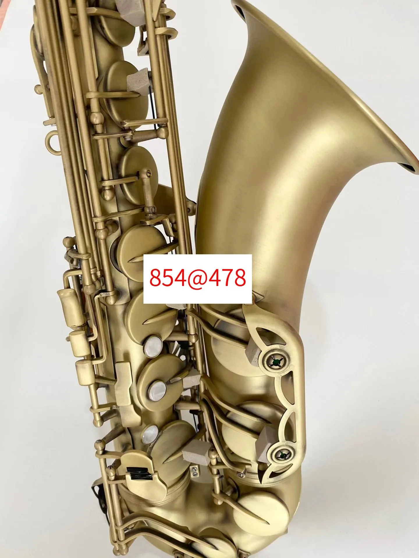 Professional B-flat Tenor Saxophone - Matte Finish, Engraved, Classic ...