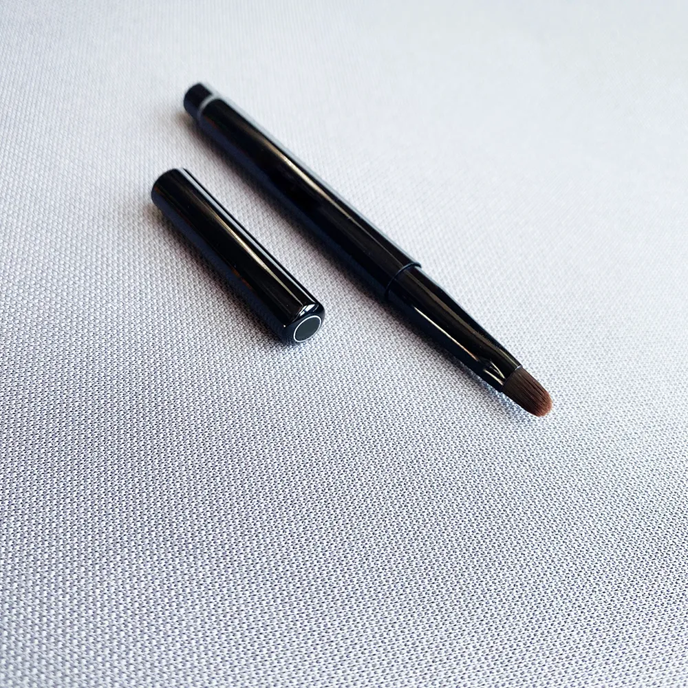CC Pinceau Levres Lip Makeup Brushes Precision... From Bdelliumtools ...