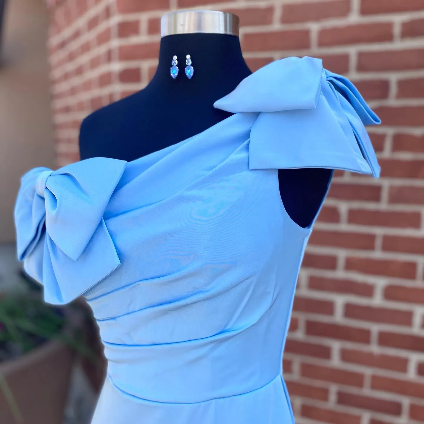 Pageant Interview Dresses: One Shoulder Fitted Cocktail Gown Red Carpet ...