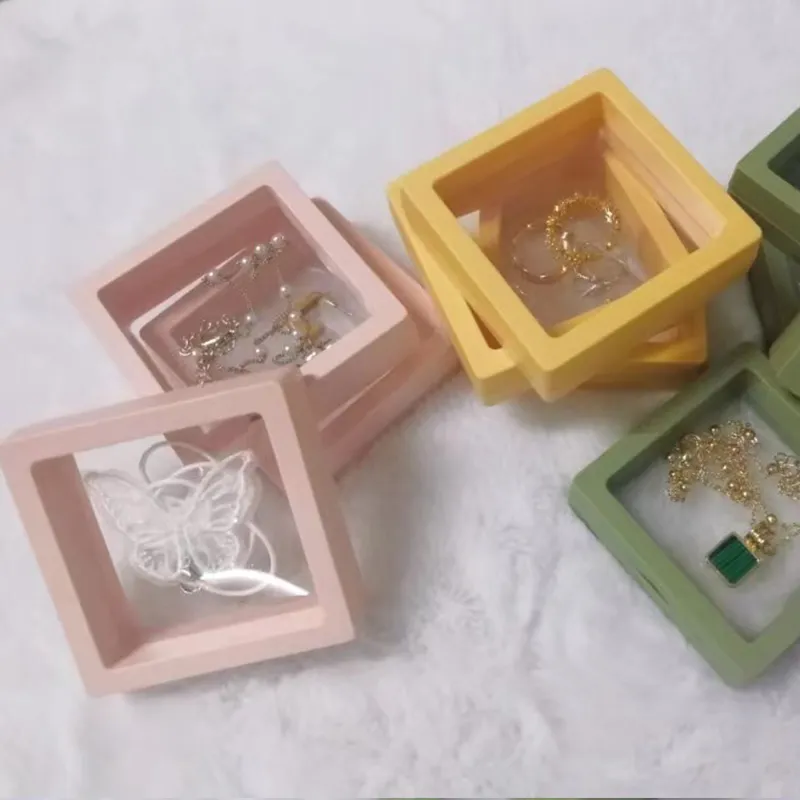 3D Floating Display Case: Jewelry Display Stand For... From Cat11cat ...