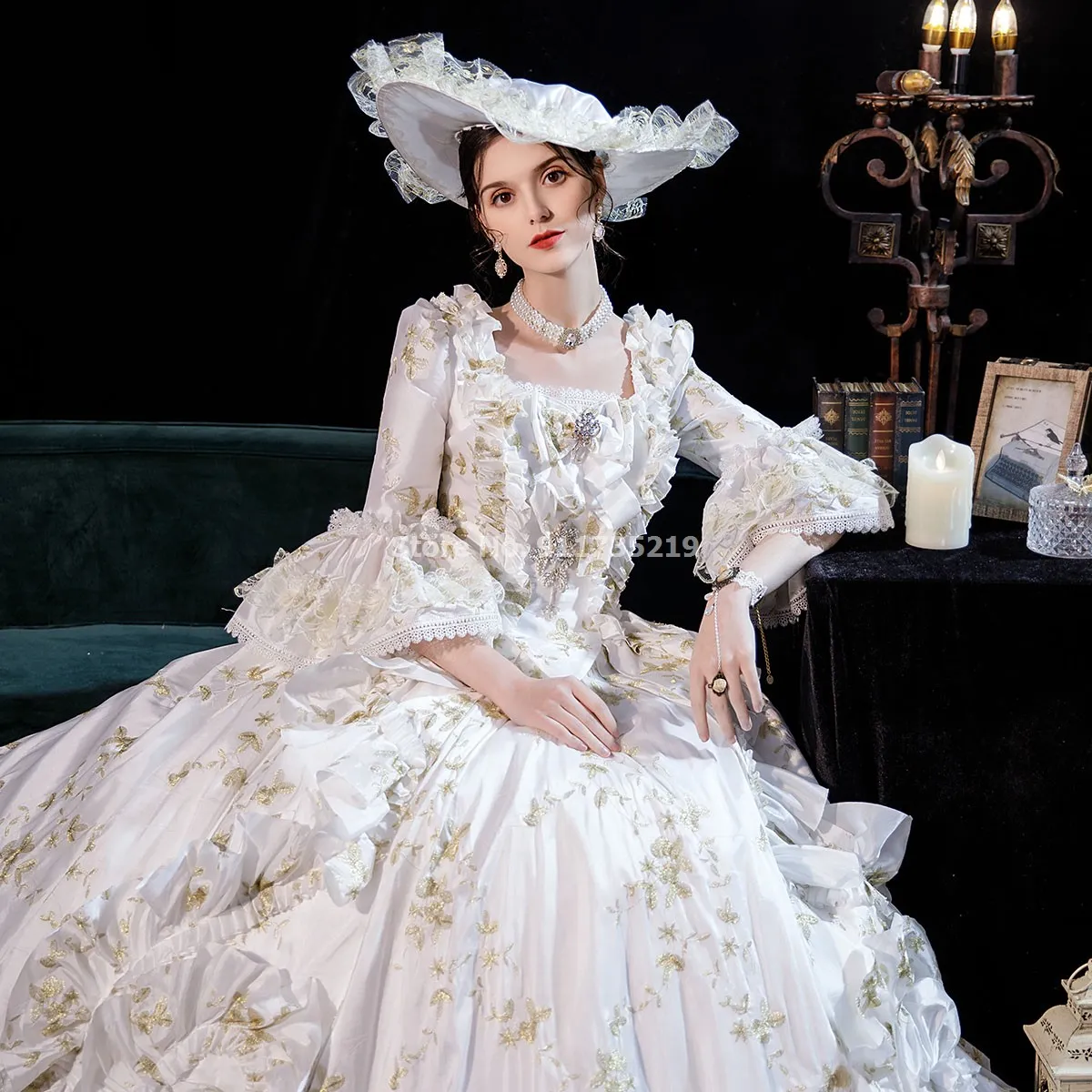 Marie Antoinette Costume: Deluxe White Rococo Ball Gown Fantasy ...